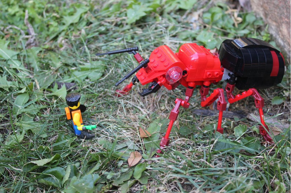 LEGO MOC-190718 The Fire Ant Queen (V2) by Groundedbuilder ...