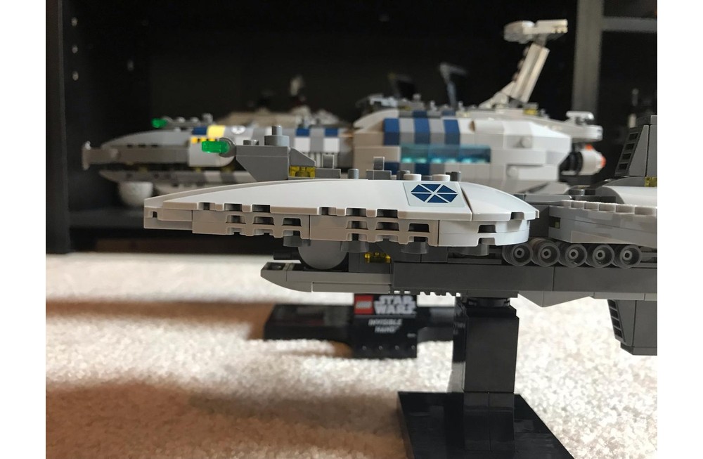 LEGO MOC Midi-Scale CIS Munificent-Class Starfrigate by CrazyDog 17 | Rebrickable - Build with LEGO