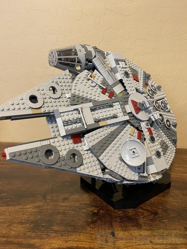 LEGO MOC Display stand for [Set 75257-1] Millennium Falcon by LKBuilds ...