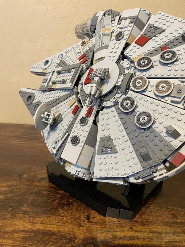 LEGO MOC Display stand for [Set 75257-1] Millennium Falcon by LKBuilds ...