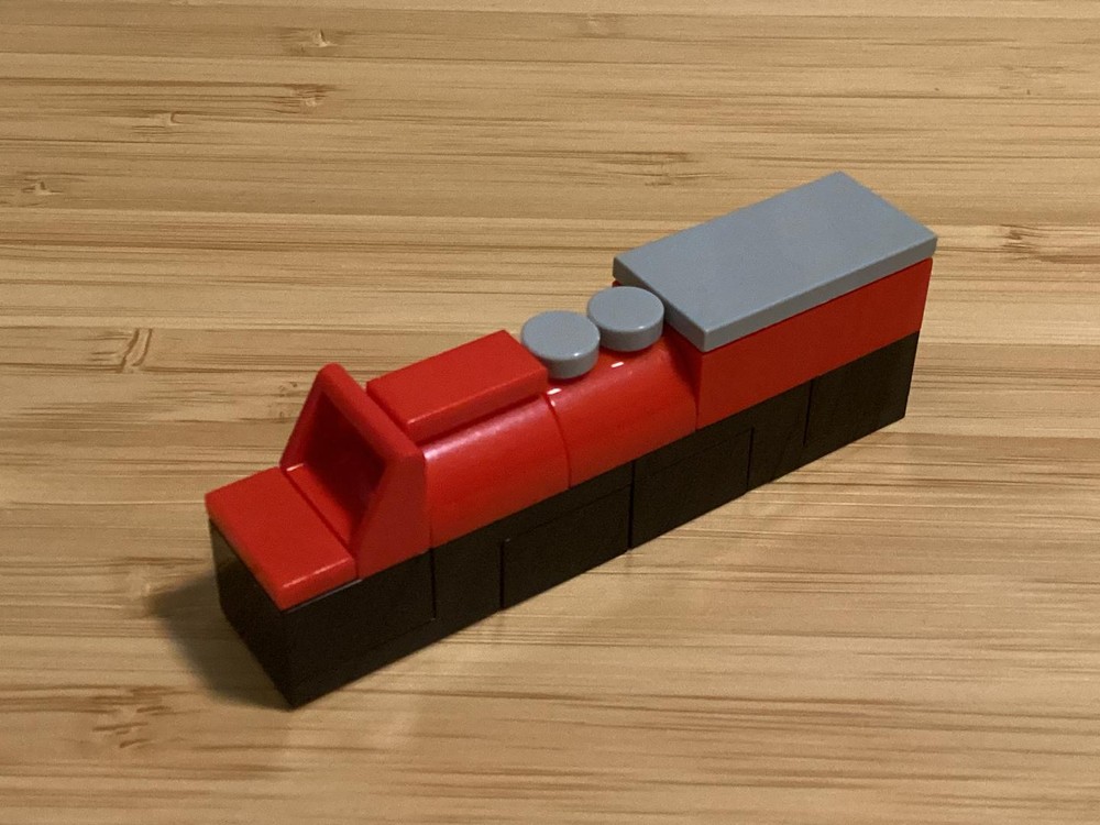 LEGO MOC Red train by Autozout | Rebrickable - Build with LEGO