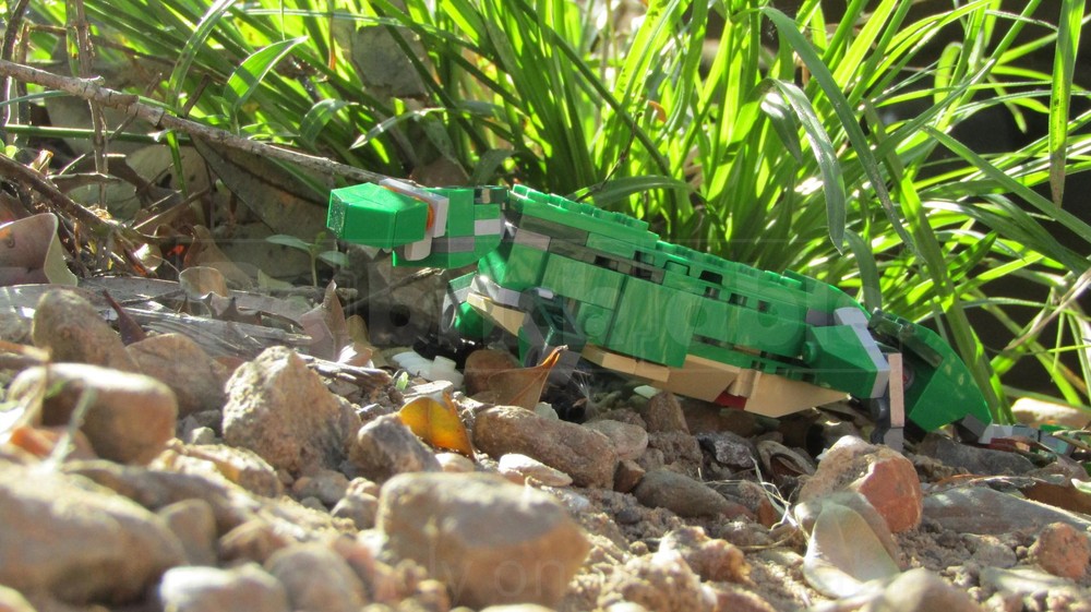 LEGO MOC 31058 Megalania (Varanus priscus) 1:27 scale by Foosbubs ...