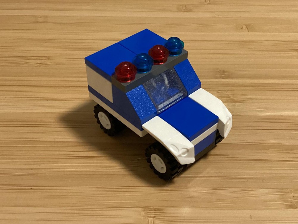 LEGO MOC Small police car by Autozout | Rebrickable - Build with LEGO