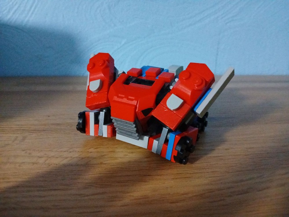 LEGO MOC transformers fall of cybertron optimus prime (TRANSFORMABLE ...