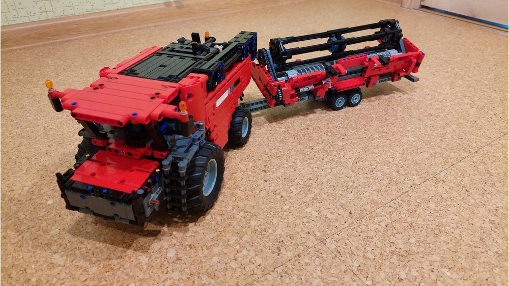LEGO MOC Combine Harvester by Greatbilder | Rebrickable - Build with LEGO