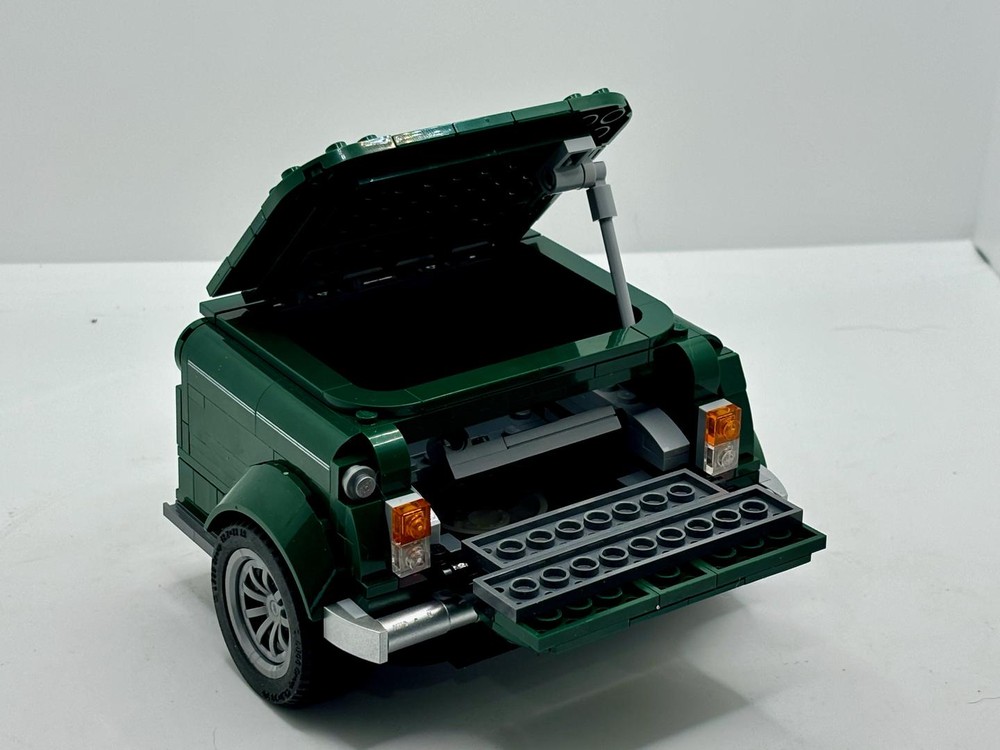 LEGO MOC 10242 Mini half trailer by jameshigson0512 | Rebrickable ...