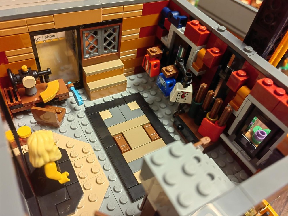 LEGO MOC hair salon and the tailor shop by YuuErr | Rebrickable - Build ...
