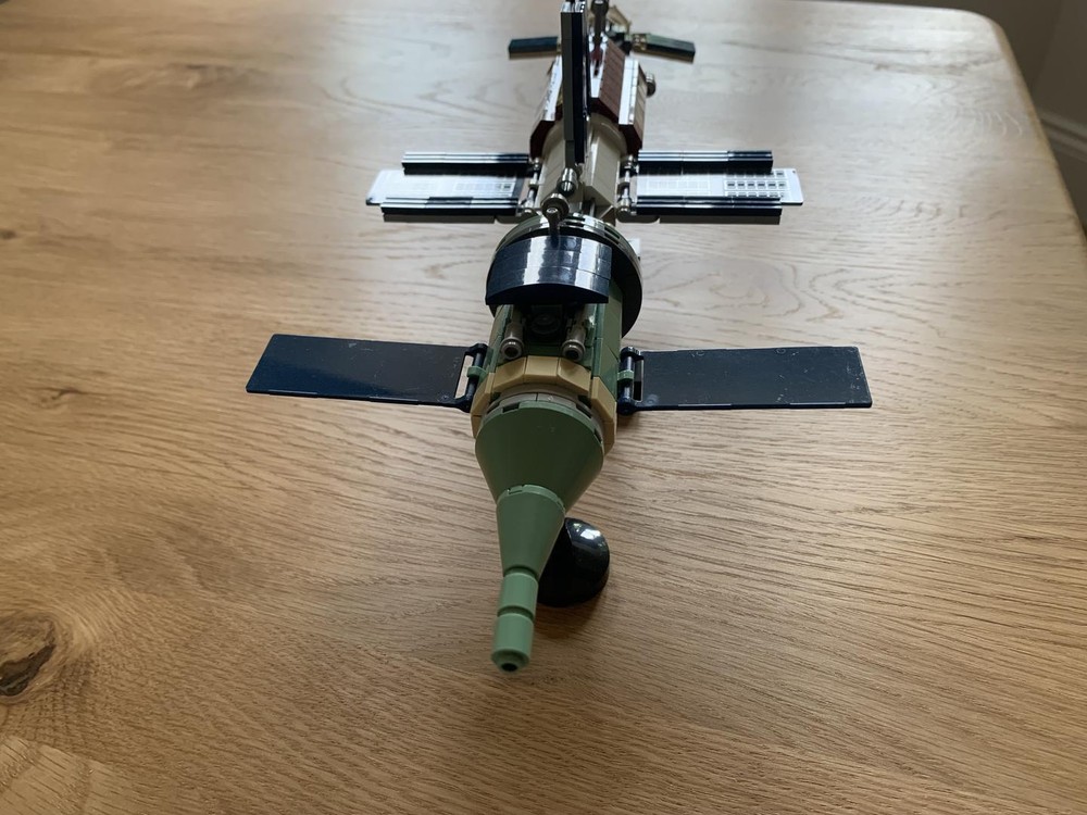 Lego Moc Salyut 7 Docking 1110 By Jonhull Rebrickable Build With
