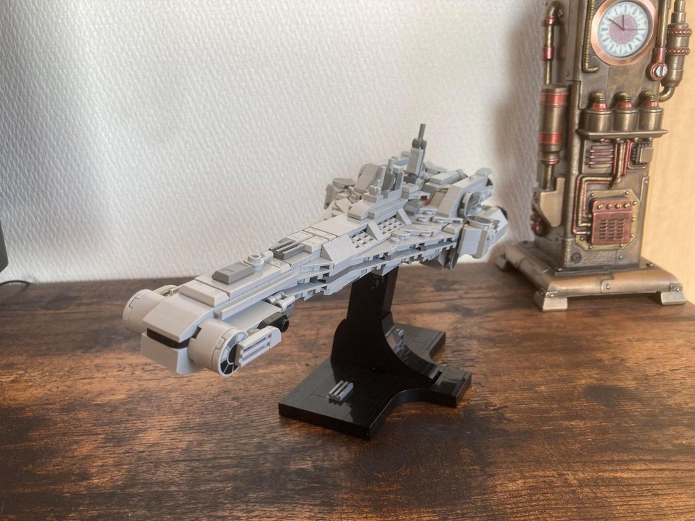 LEGO MOC Galactic Starcruiser Halcyon Midi Scale by CreationCaravan ...