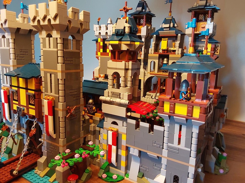 LEGO MOC Black Falcon's Castle Citadel (Complete) by cfricke ...