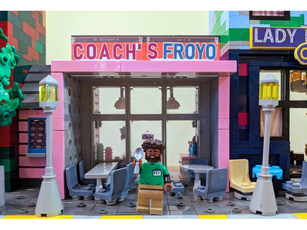 LEGO MOC-191987 Coach's Froyo by penumbra12 | Rebrickable - Build with LEGO
