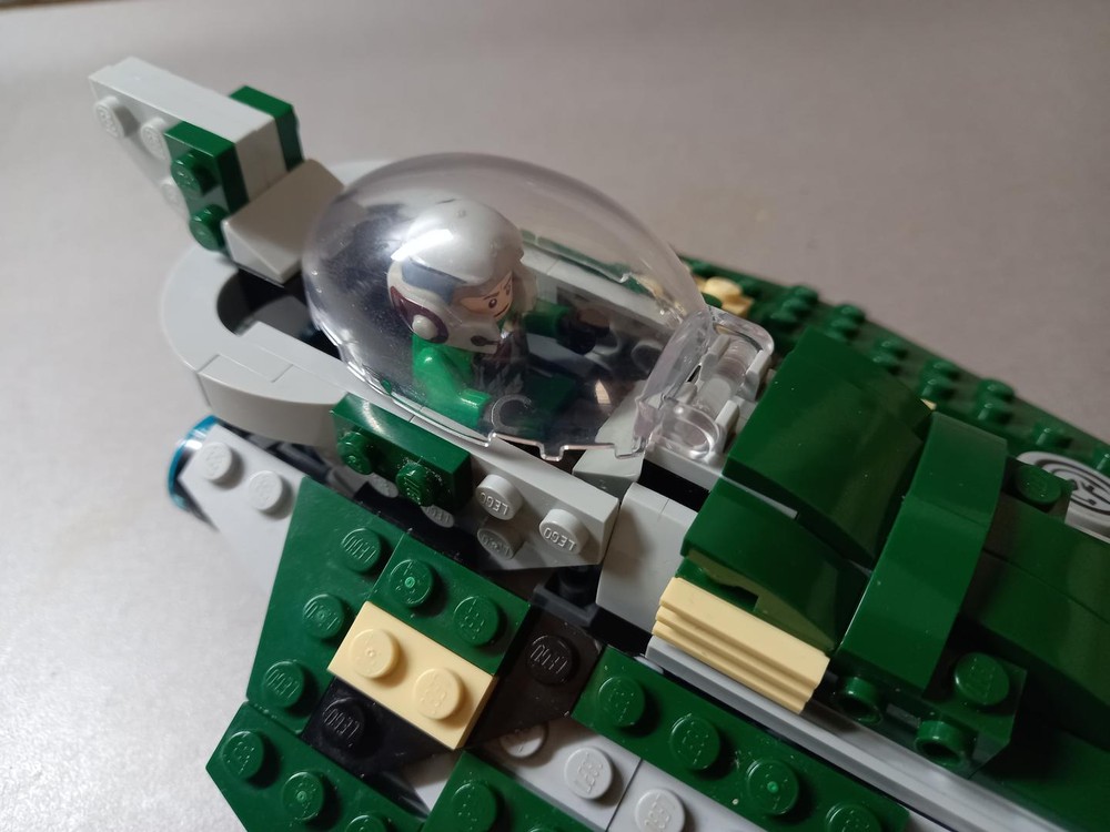 LEGO MOC Yoda's Delta 7 by Cegeha Elbe | Rebrickable - Build with LEGO