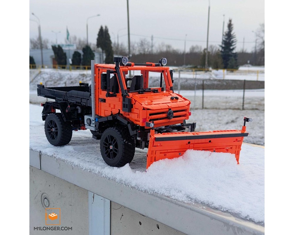 LEGO MOC 42177 Unimog 437 Snow Plow by M_longer | Rebrickable - Build with LEGO