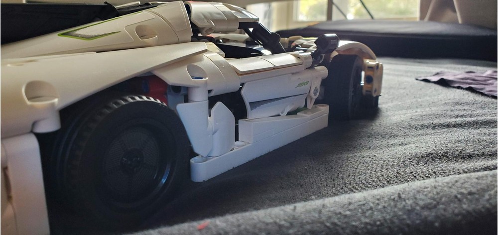 LEGO MOC 42184 Jesko Absolut Door Angle Fix (Mod) by whiteoutbuilds ...