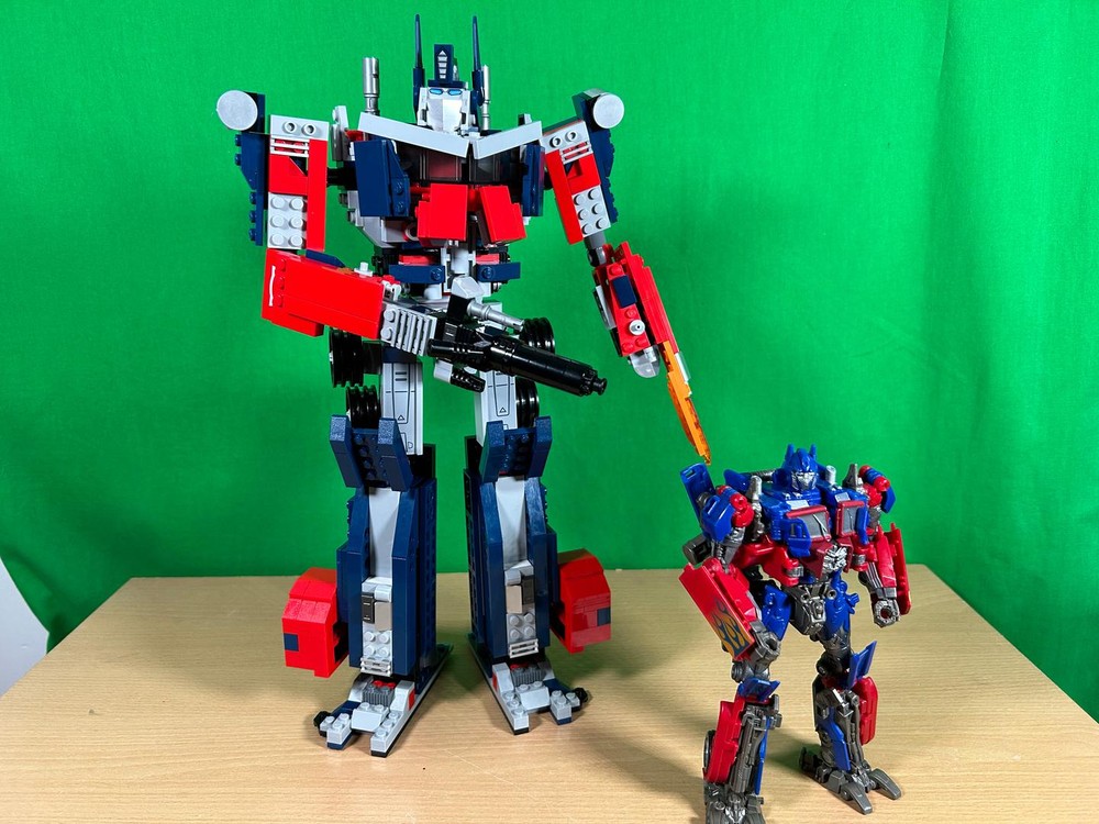 LEGO MOC Movie Optimus Prime by Buttermaster42 | Rebrickable - Build ...