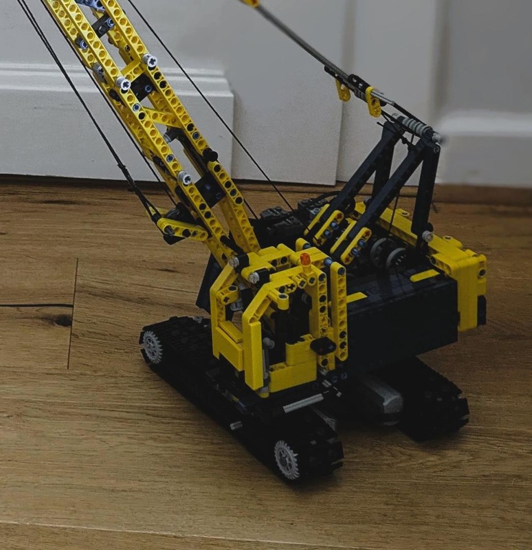 LEGO MOC Lattice Boom Crawler Crane by ManOfBucket | Rebrickable ...