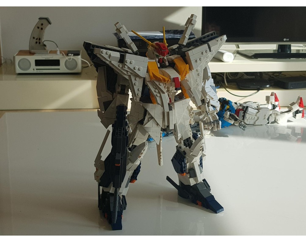 Lego Moc Rx 105 Xi Gundam By Shyd Rebrickable Build With Lego