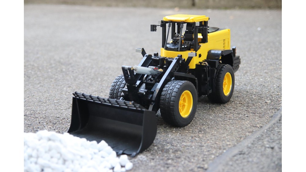 Lego Moc Wheel Loader Moc Cb001 By Hobby Builder Rebrickable Build