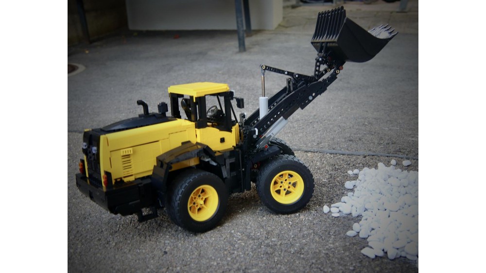 Lego Moc Wheel Loader Moc Cb001 By Hobby Builder Rebrickable Build
