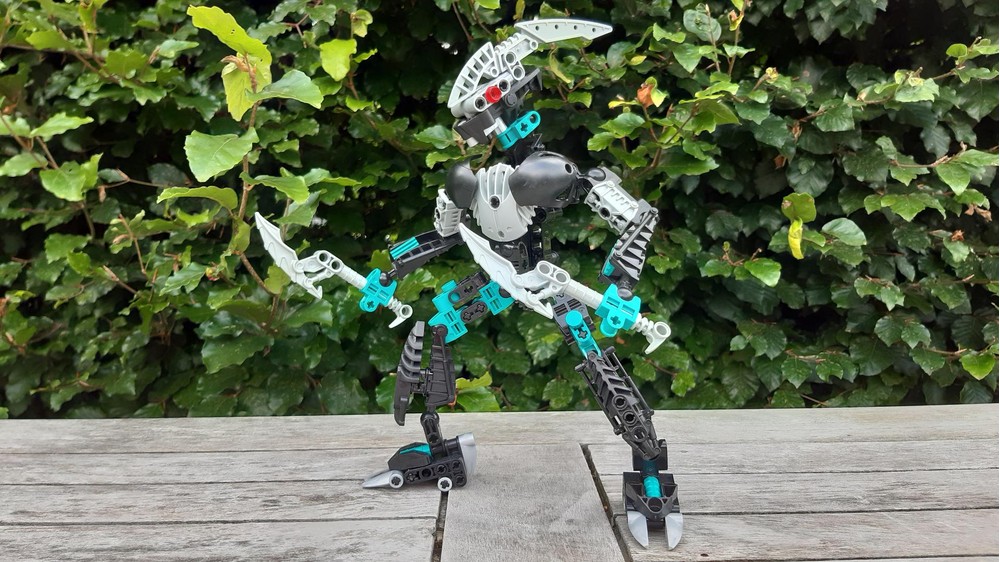 LEGO MOC Lariska Remake by BenjaminsBay | Rebrickable - Build with LEGO