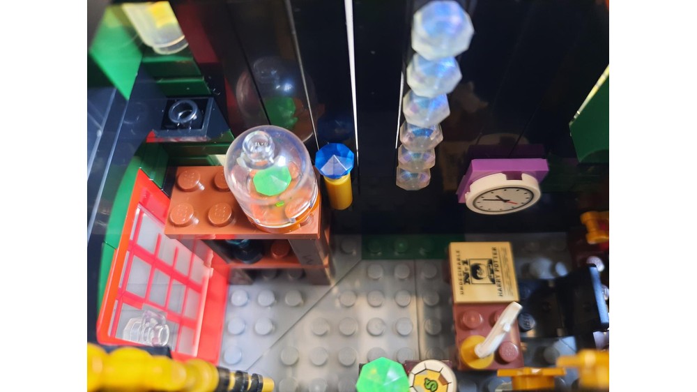 LEGO MOC Emerald Emporium by Crimson Coronet | Rebrickable - Build with ...