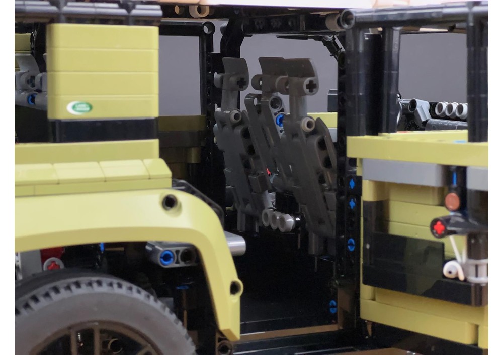 LEGO MOC Front jump seat for 1:10 Land Rover Defender 110 RC MOC by ...