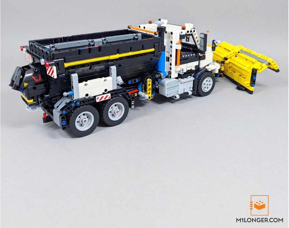 LEGO MOC 42175 Volvo VHD Snow Plow by M_longer | Rebrickable - Build with LEGO