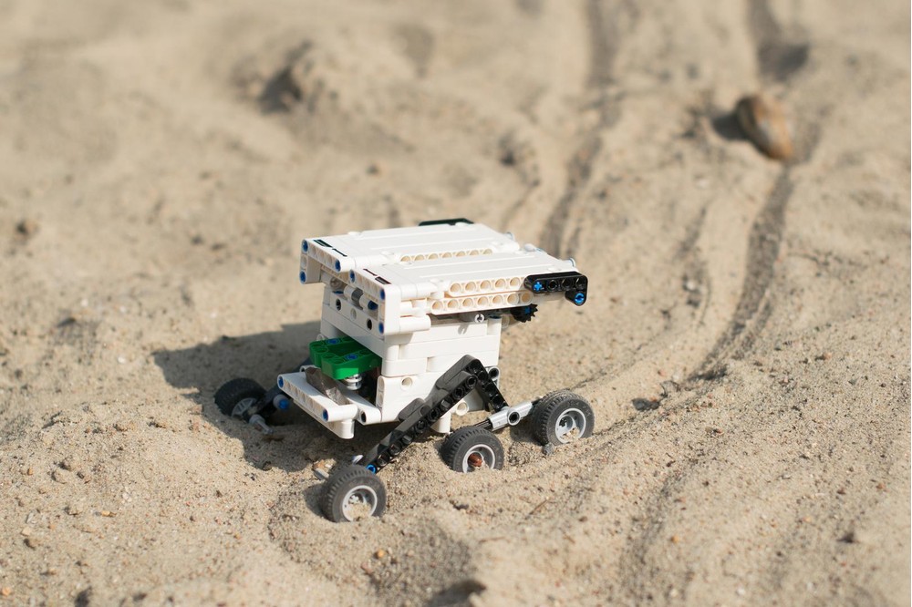 Lego Moc 42167 Mars Rover By Rovel Rebrickable Build With Lego