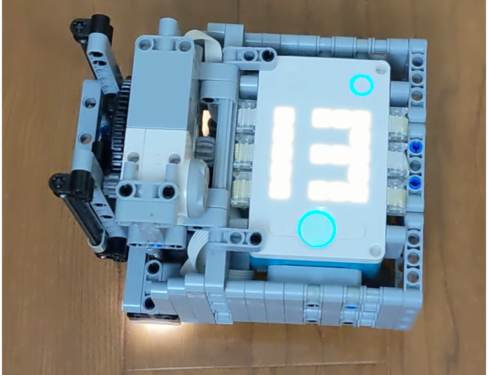 Lego Moc First Lego League Rotating Wall Bot By Williamfrantz