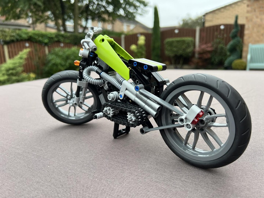 LEGO MOC Hardtail Chopper by s90sml | Rebrickable - Build with LEGO
