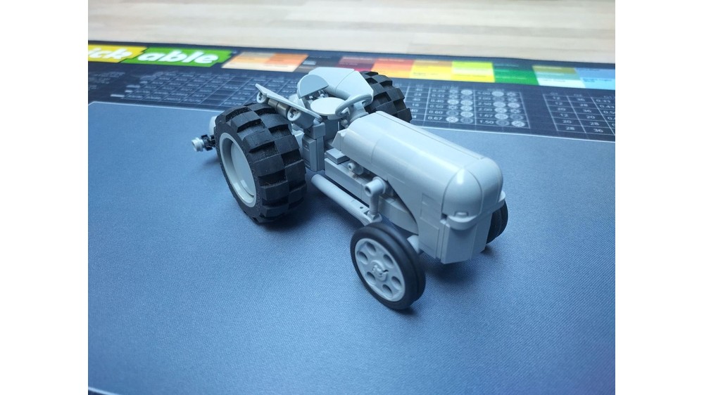 Lego Moc Ferguson Te20 By Besbasdesign Rebrickable Build With Lego