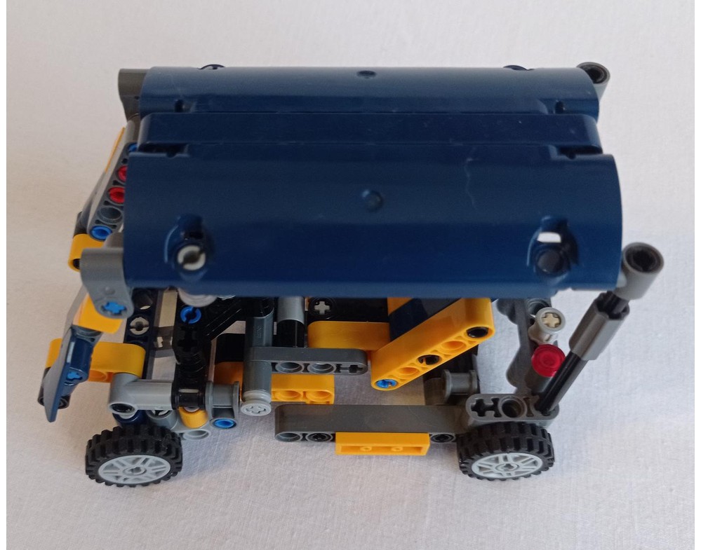 LEGO MOC Golf Car 42147 Alternative by ErikGS | Rebrickable - Build ...