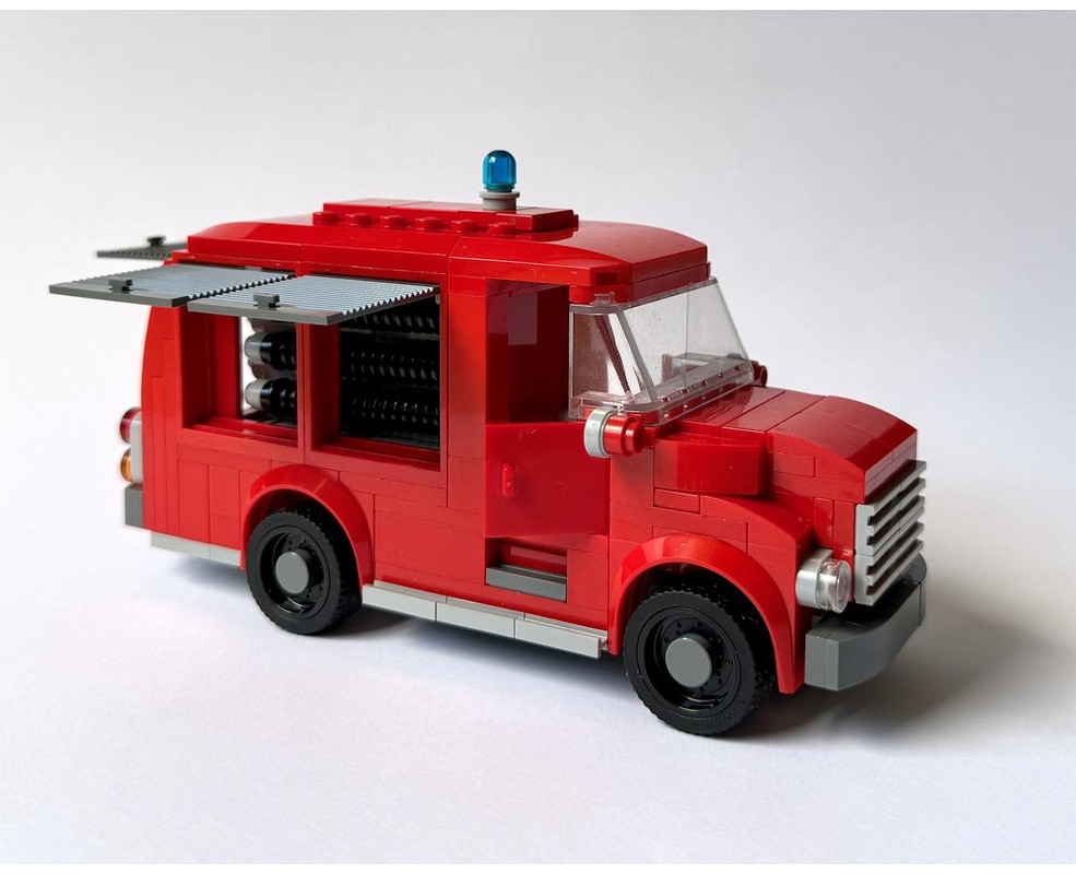 LEGO MOC Fire Engine by HDbrix | Rebrickable - Build with LEGO