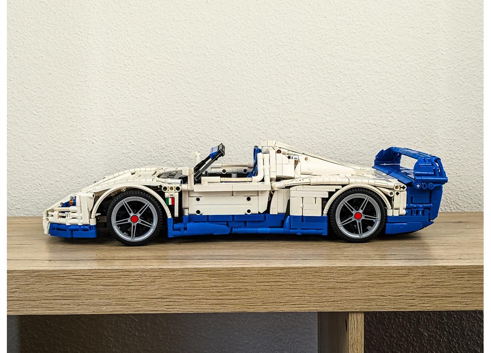 LEGO MOC Maserati MC12 1:10 by FrizzlesTechnicMotors | Rebrickable ...