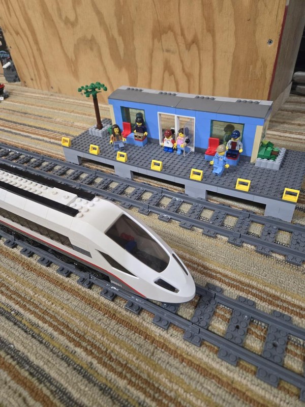 LEGO MOC train station by lego Emmet 4 real | Rebrickable - Build with LEGO