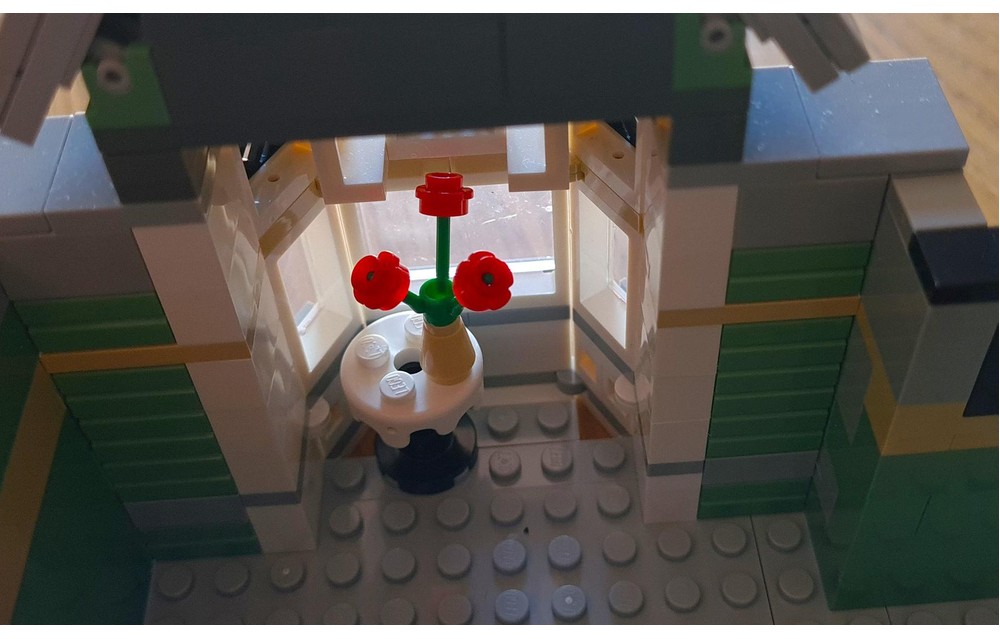 LEGO MOC Green Grocer 2024 by JRodOnBricks | Rebrickable - Build with LEGO