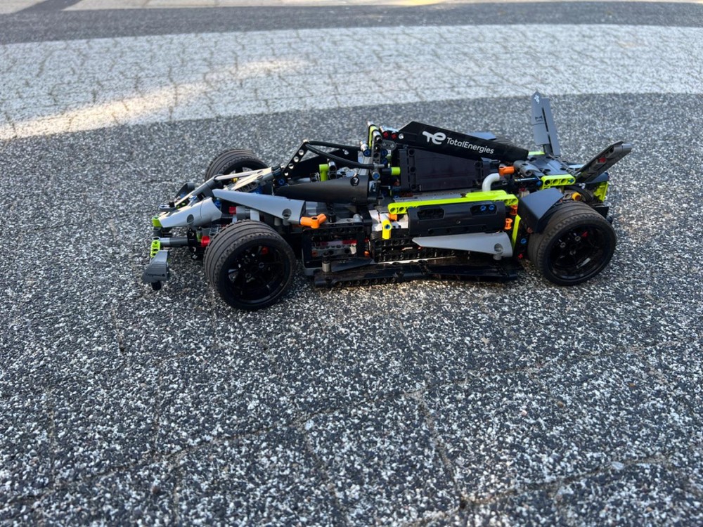 LEGO MOC FORMULA E RACER RWD by TECHNIC_RC_GARAGE | Rebrickable - Build ...