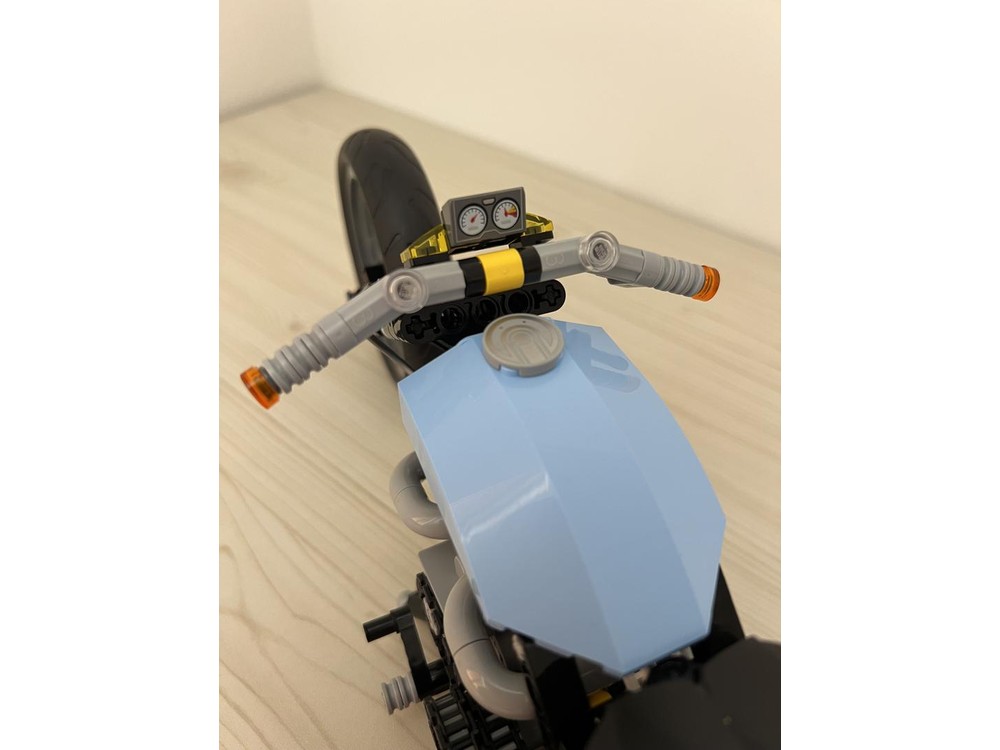 LEGO MOC Custom Chopper by s90sml | Rebrickable - Build with LEGO