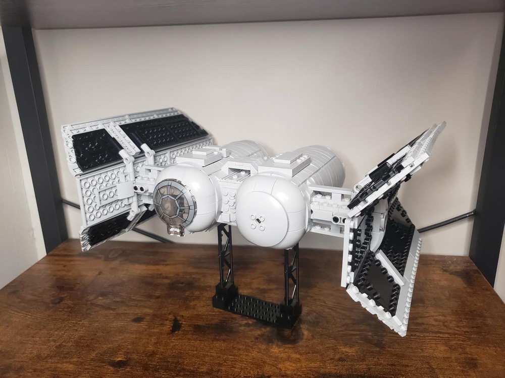 LEGO MOC TIE/sh Shuttle - Minifig Scale by Bricksota | Rebrickable ...