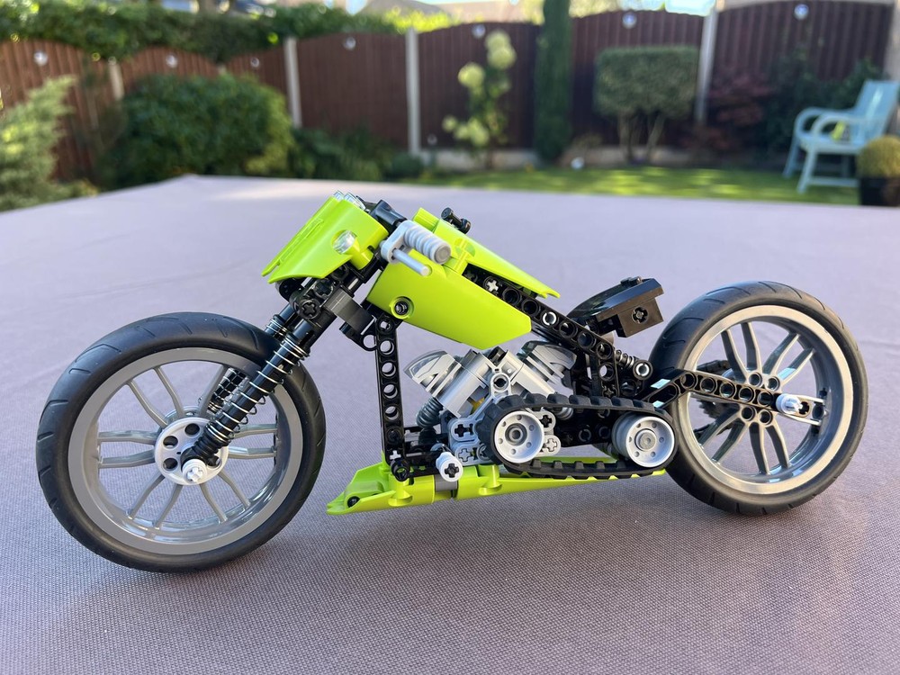 LEGO MOC Ultimate Chopper by s90sml | Rebrickable - Build with LEGO