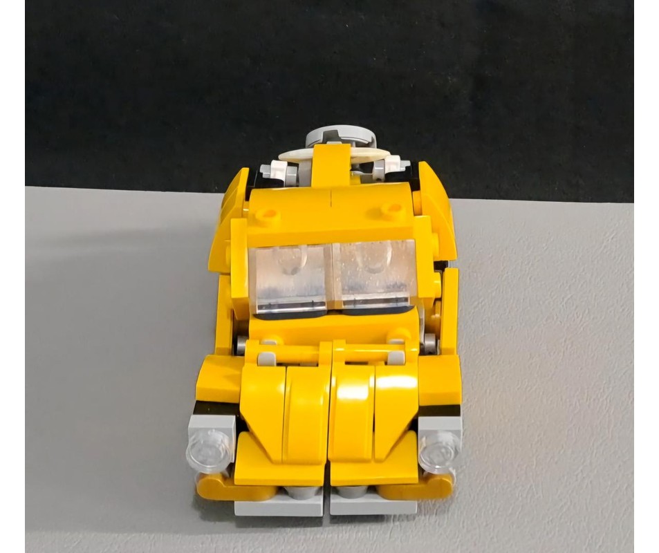 LEGO MOC G1 Lego Bumblebee by Hufferfuffer | Rebrickable - Build with LEGO