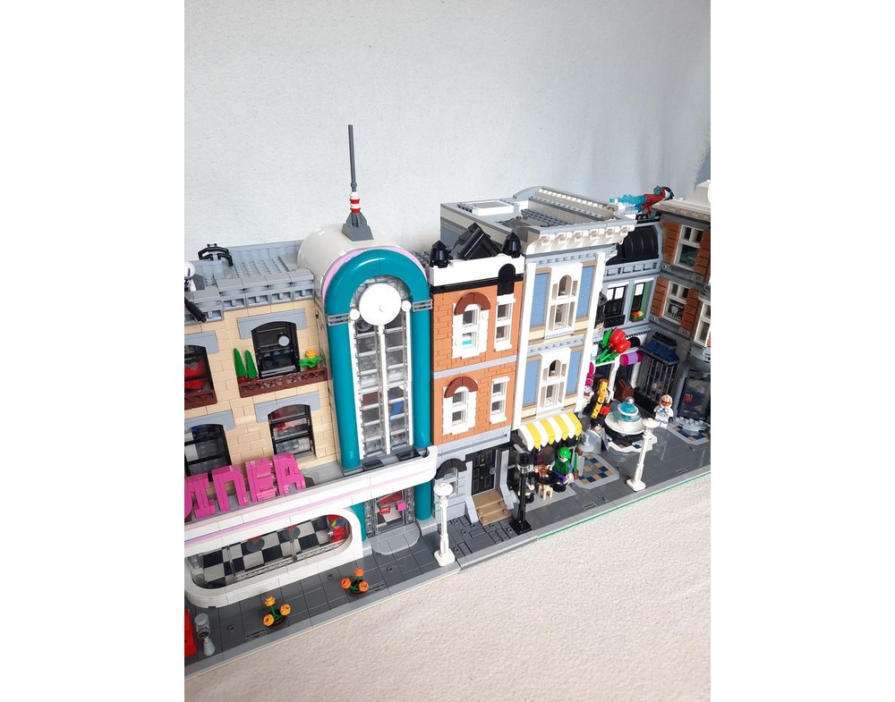 LEGO MOC 12 Grimmauld Grove by Crimson Coronet | Rebrickable - Build ...