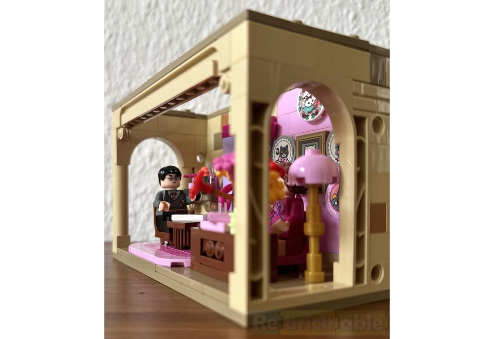 LEGO MOC Umbridge's Office by halfbrickprincess | Rebrickable - Build ...