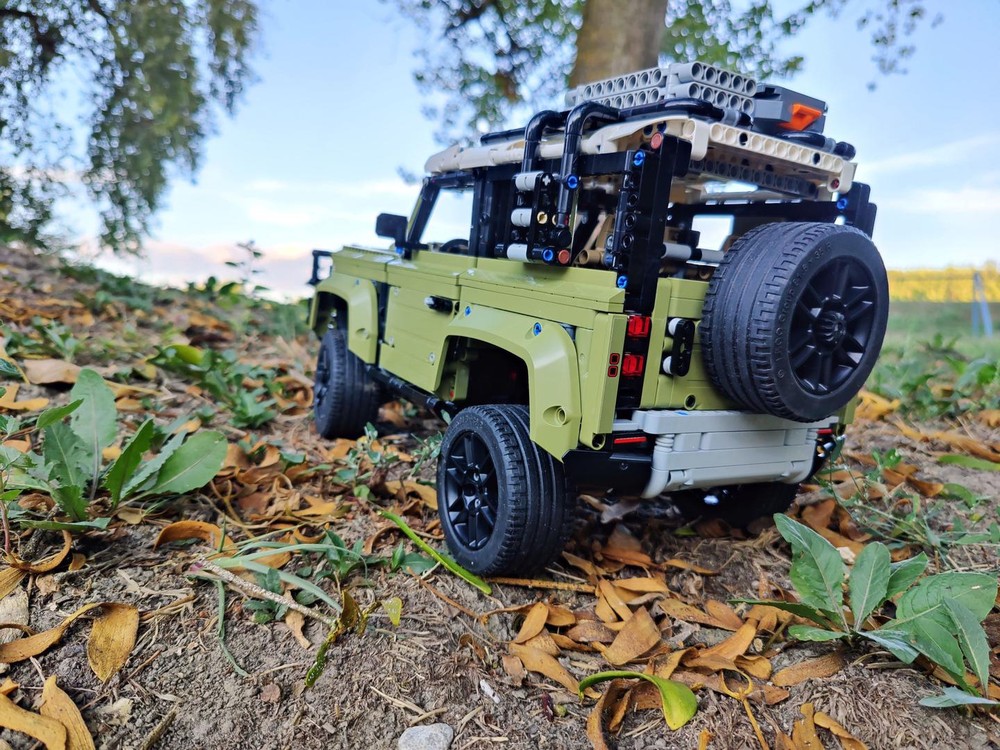 LEGO MOC 42110 Land Rover Suspension Lift by christov | Rebrickable - Build with LEGO