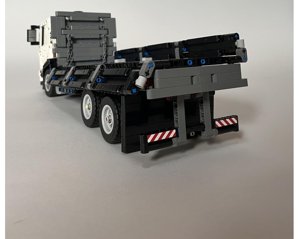LEGO MOC VOLVO FE Caminhao Brazil by east_brick_customs | Rebrickable ...