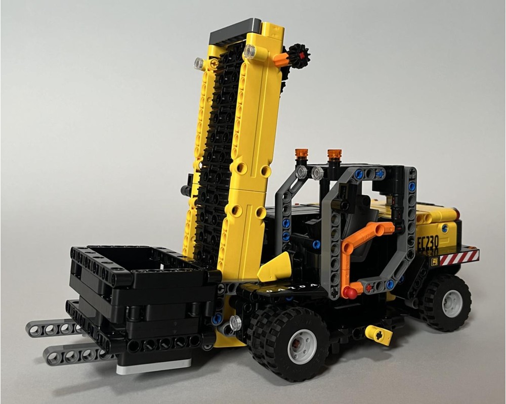 LEGO MOC VOLVO FE Caminhao Brazil by east_brick_customs | Rebrickable ...