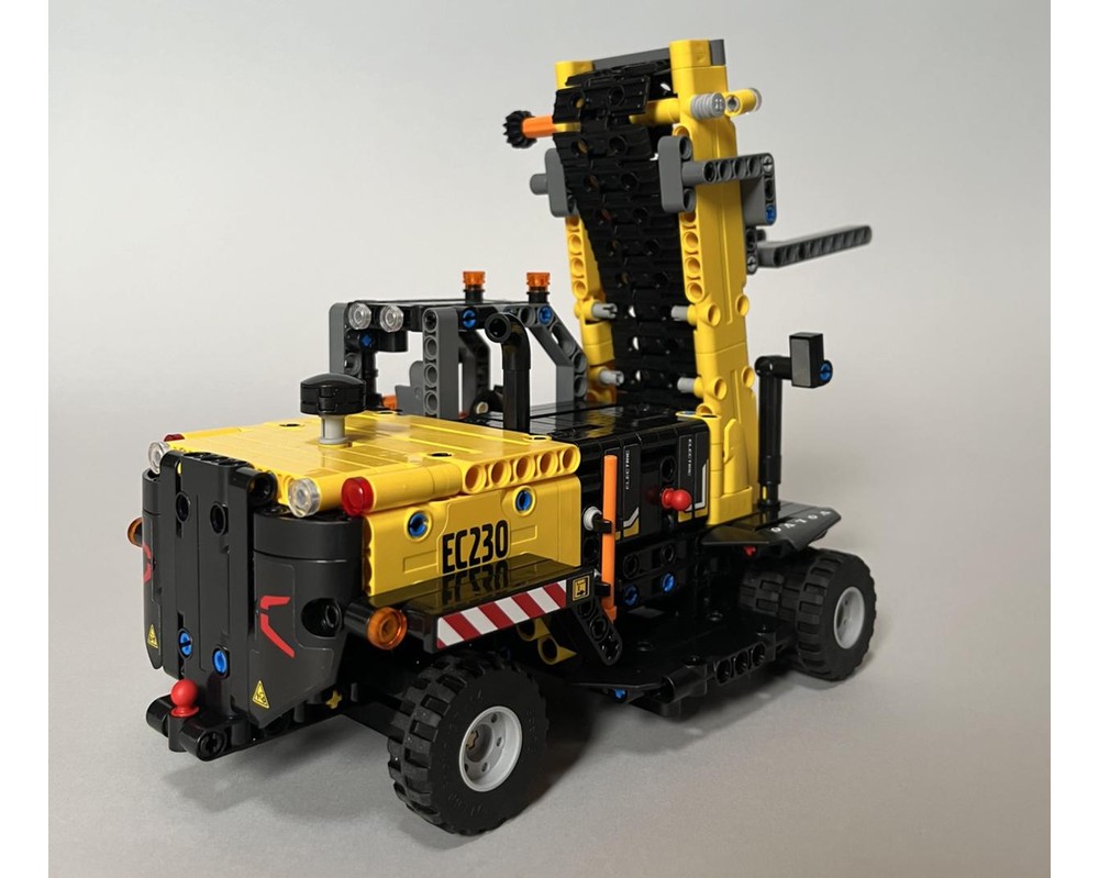 LEGO MOC VOLVO FE Caminhao Brazil by east_brick_customs | Rebrickable ...
