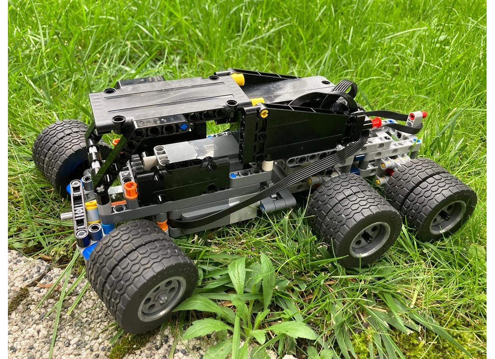 LEGO MOC EXPEDITION TRUCK V1 4x6 by TECHNIC_RC_GARAGE | Rebrickable ...