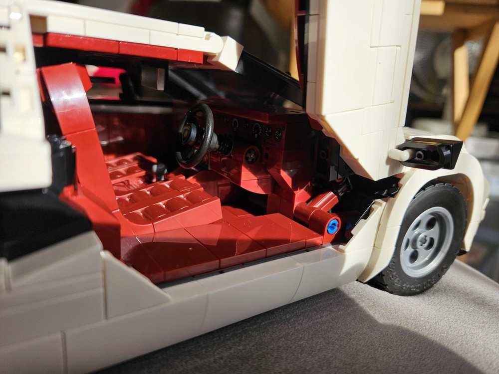LEGO MOC Fixing the 10337 Countach by Brickmethis | Rebrickable - Build ...