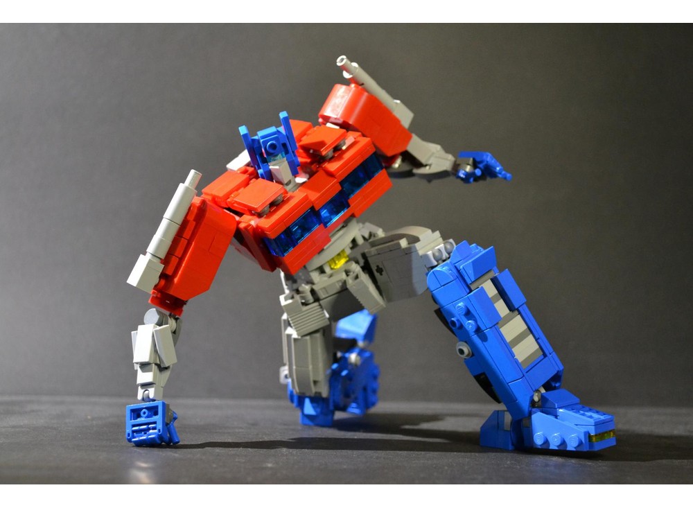 Lego Moc Optimus Prime Transformers One By Blazemocs Rebrickable